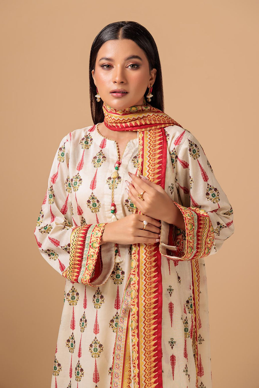 Lawn & Cotton Fabric – Bonanza Satrangi